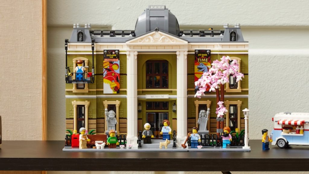 LEGO Icons sets retiring in 2026: Eiffel Tower, Natural History Museum ...